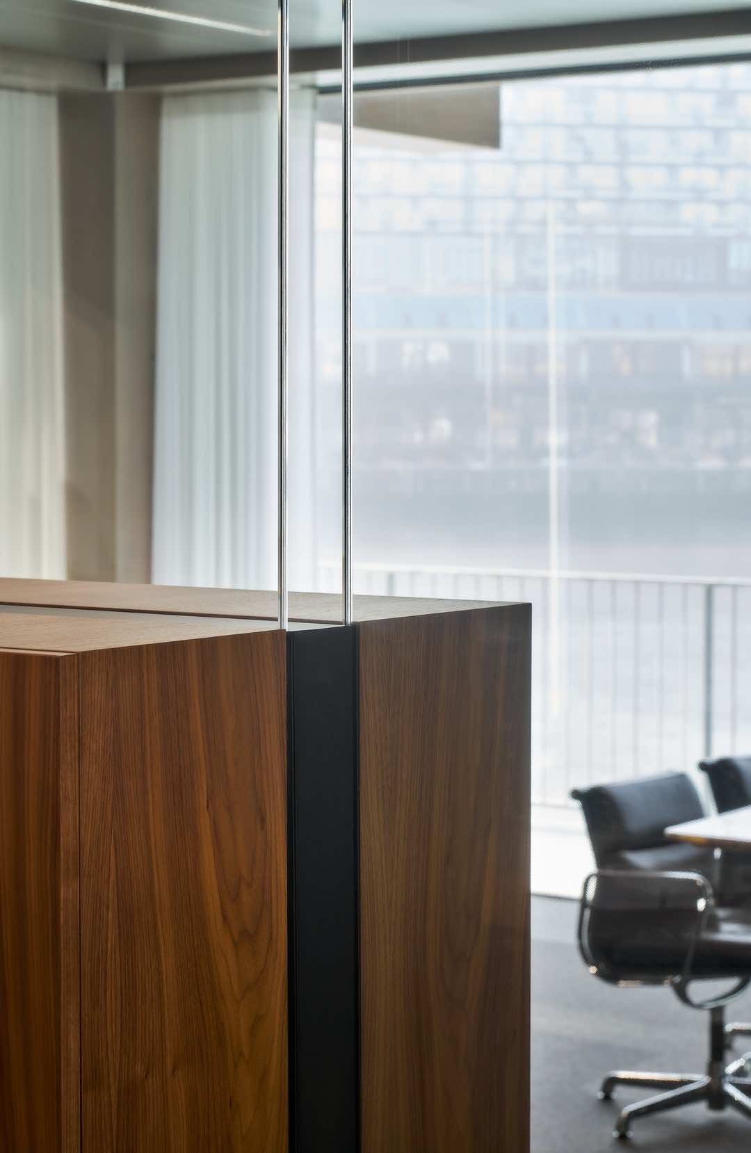 Floating Office Rotterdam - QbiQ Wall Systems